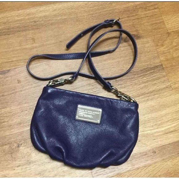 Marc Jacobs | Bags | Like New Marc Jacobs Classic Q Percy Navy Blue ...